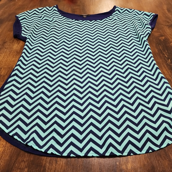 Espresso | Tops | Espresso Womens Mintnavy Blue Chevron Print Tunis ...
